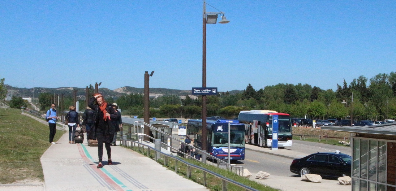 Gare d’Avignon TGV bus terminal – Where do you want to go today?